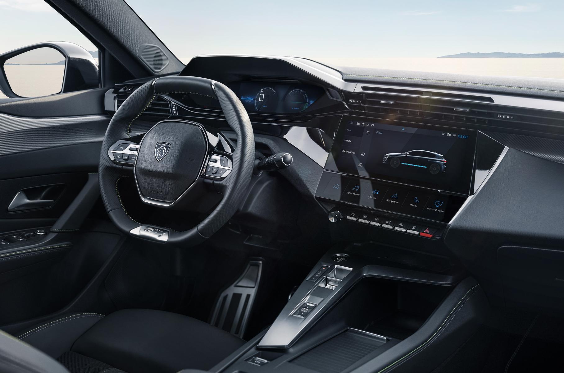 400 км без подзарядки: у Peugeot 308 появилась электрическая версия ...